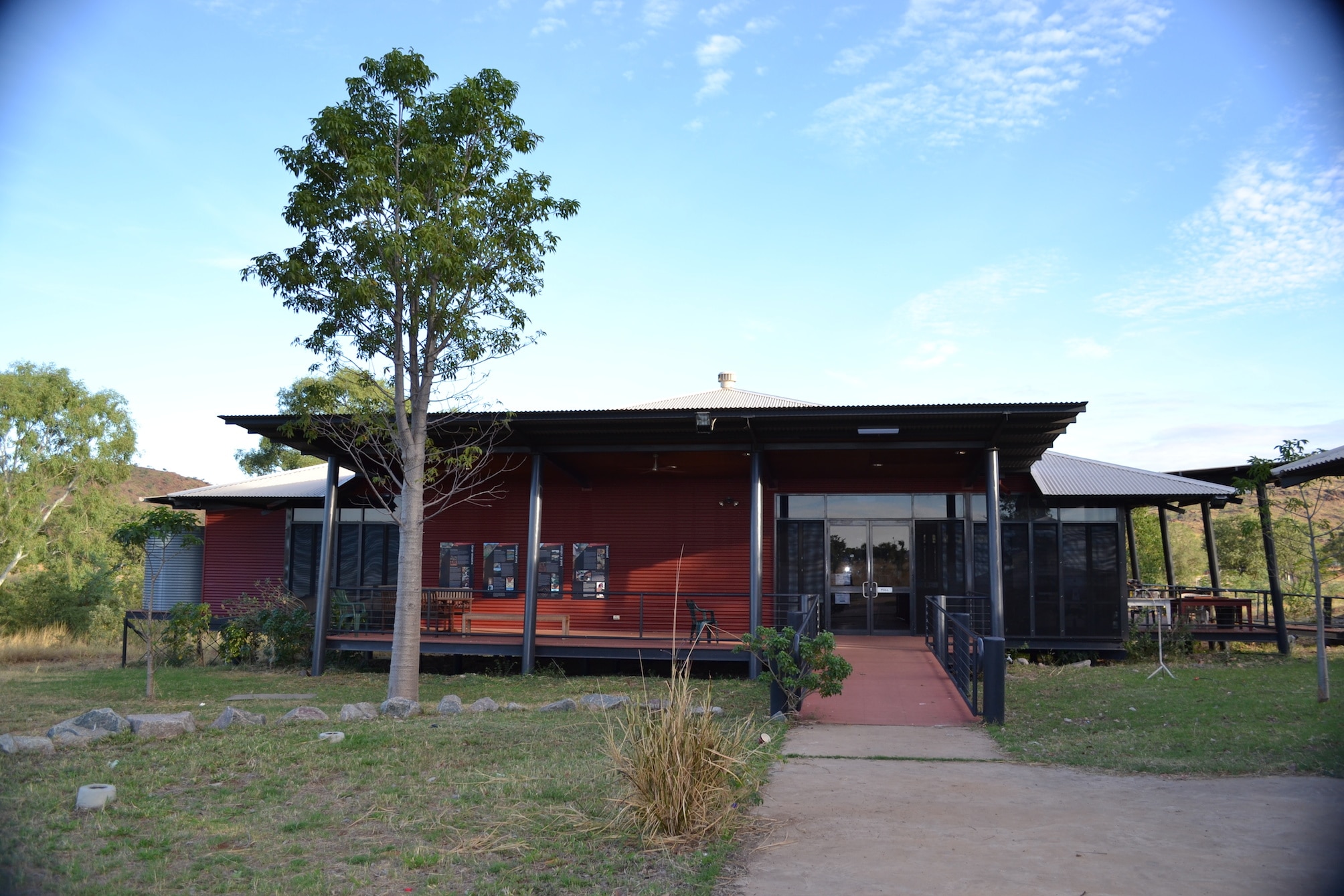 Gallery - Warmun Art Centre